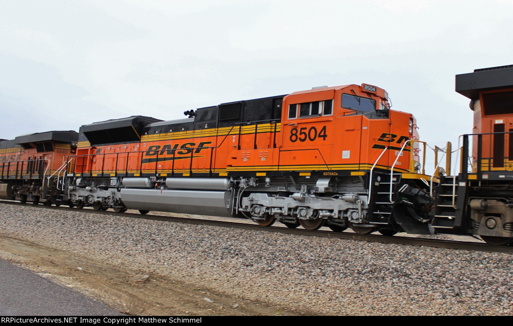 BNSF SD70ACe-P4!